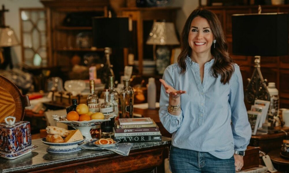 Meet Elizabeth Sheehan - Voyage South Carolina Magazine