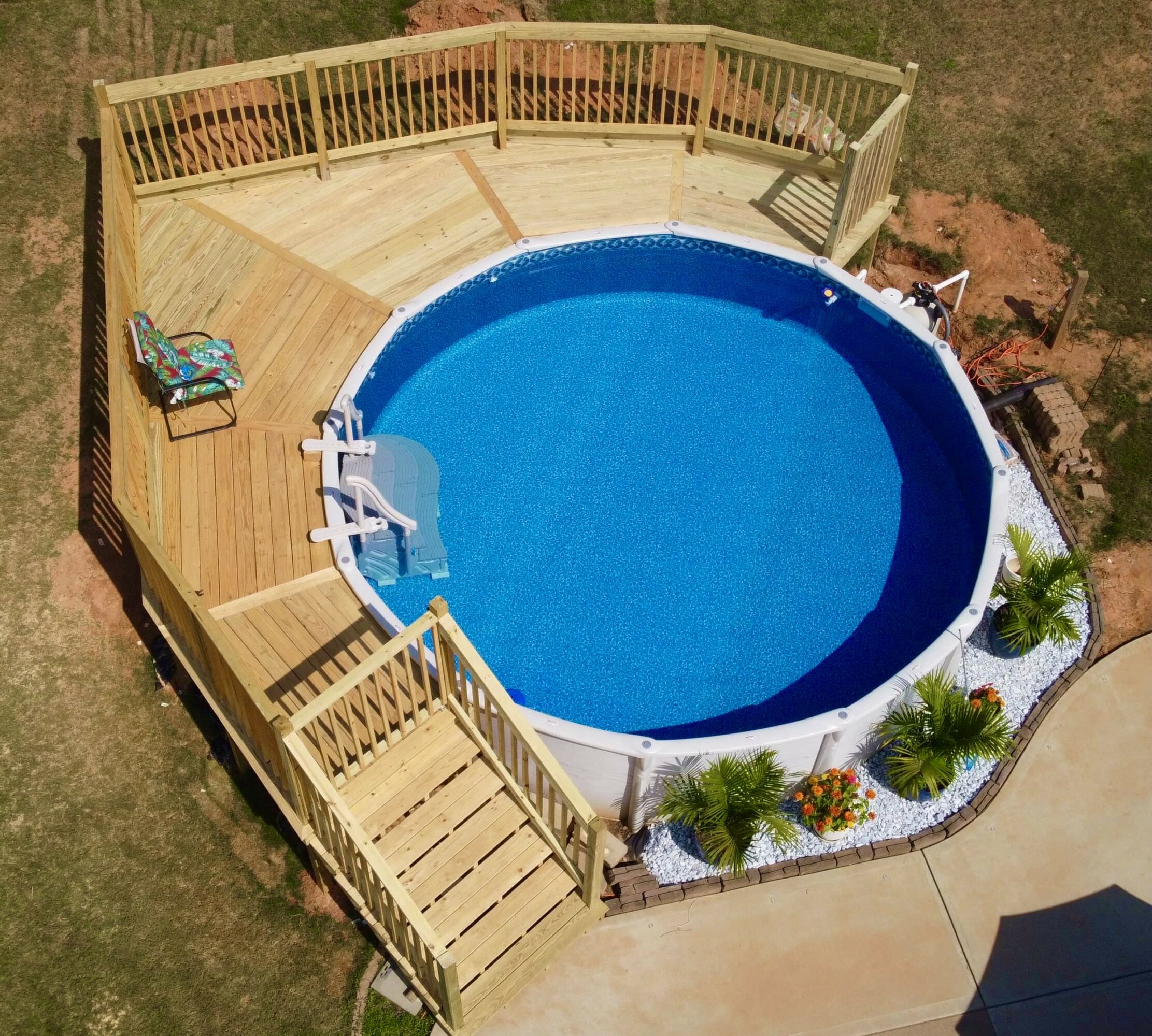 Hidden Gems: Meet Junior Hernandez of Radiant Construction - Voyage ...