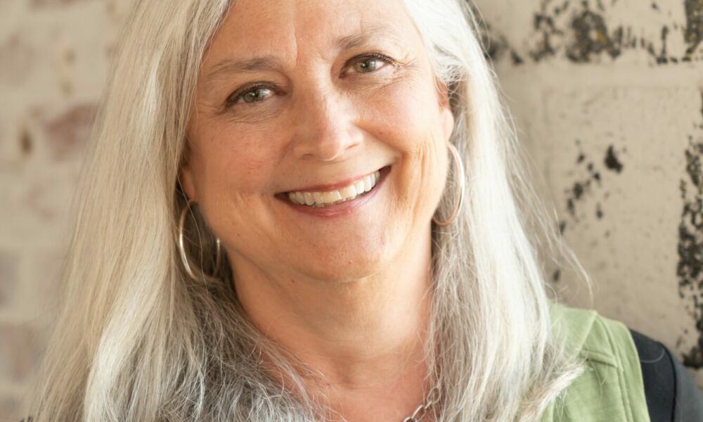Meet Julie Huneycutt of The Buzz – Voyage South Carolina Magazine