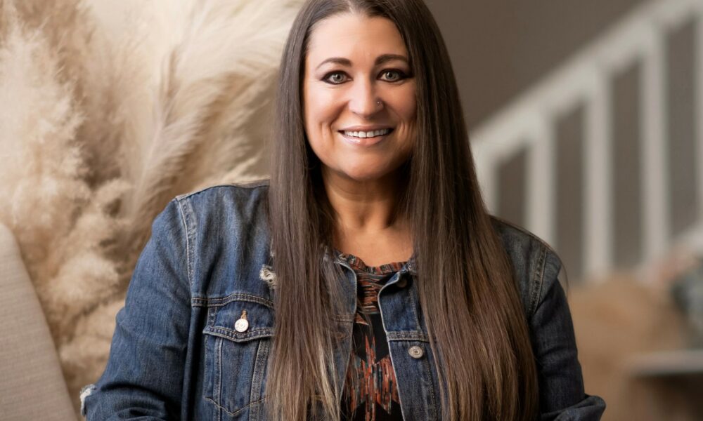 Daily Inspiration: Meet Leslie Dill - Voyage South Carolina Magazine