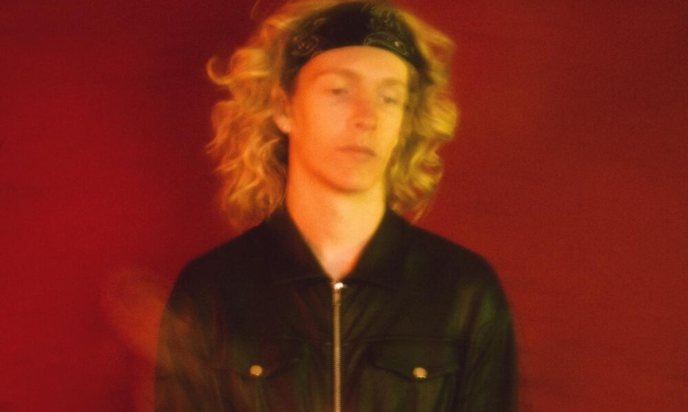 Rising Stars: Meet Connor Kelly of East Nashville, TN – Voyage South ...