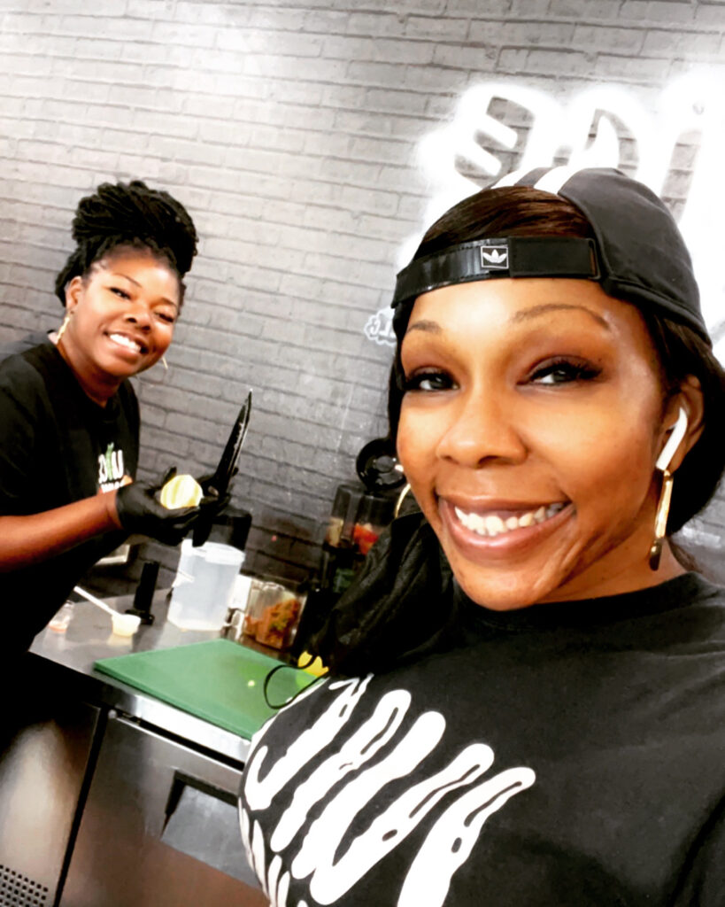 Meet Shaquasia Coleman and Labria Strong of Juice Crush - Voyage South ...