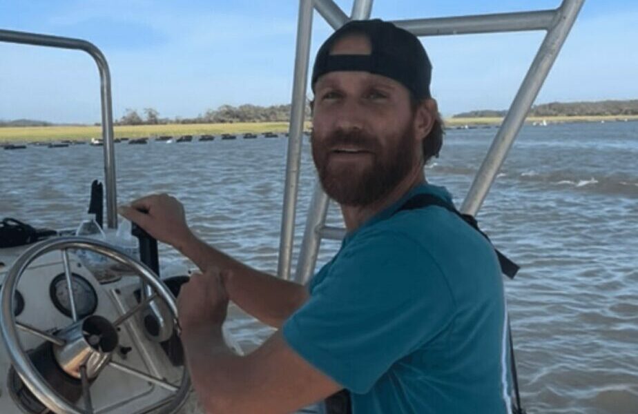 Meet Thomas Bierce of Charleston Oyster Farm – Voyage South Carolina ...