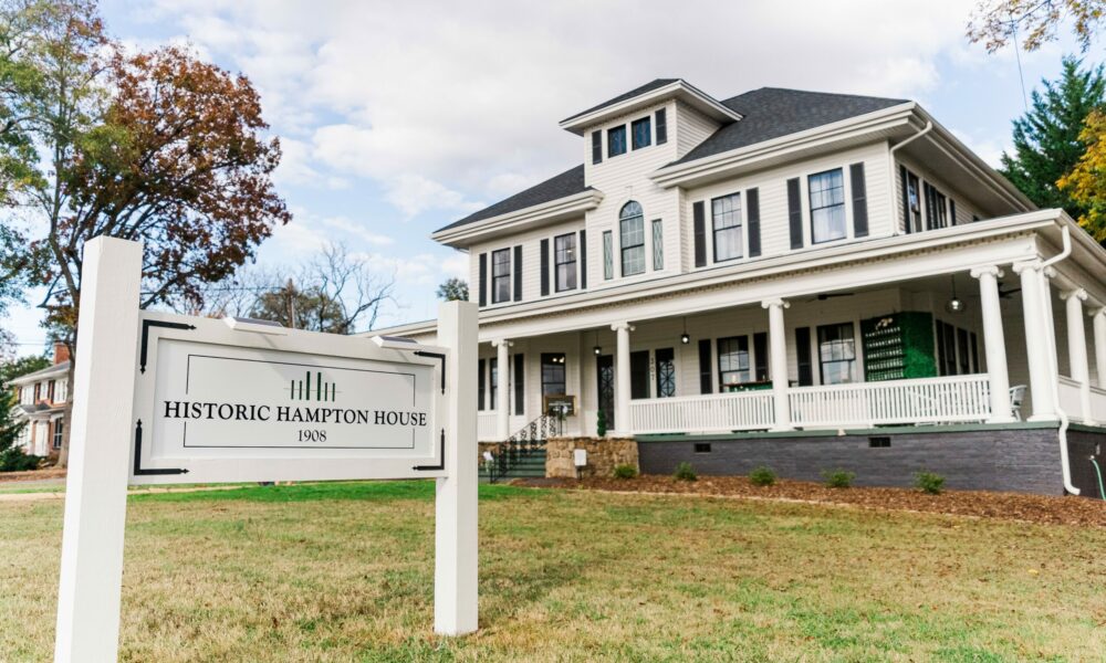 Hidden Gems: Meet Beth Velner of Historic Hampton House 1908 - Voyage ...