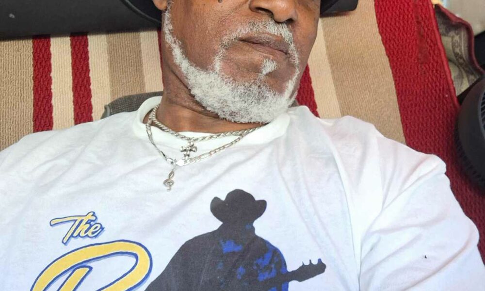 Daily Inspiration: Meet Raymond Pearson - Voyage South Carolina Magazine