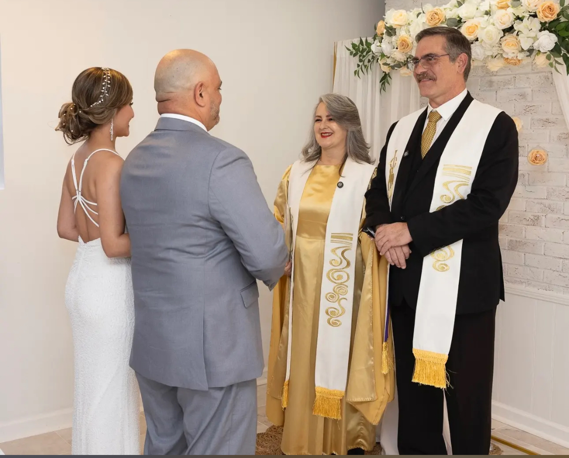 Check Out Scott & Constanza Cowell’s Story - Voyage South Carolina Magazine