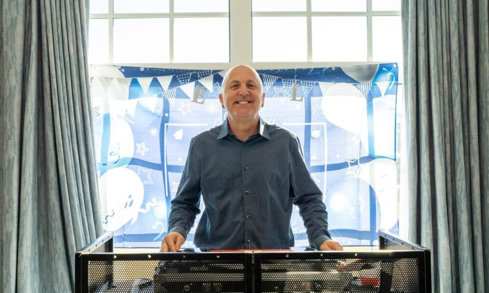 Daily Inspiration: Meet Scott Sain – Voyage South Carolina Magazine