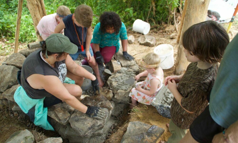 Meet Amber Simons of Unbound Earth School – Voyage South Carolina Magazine
